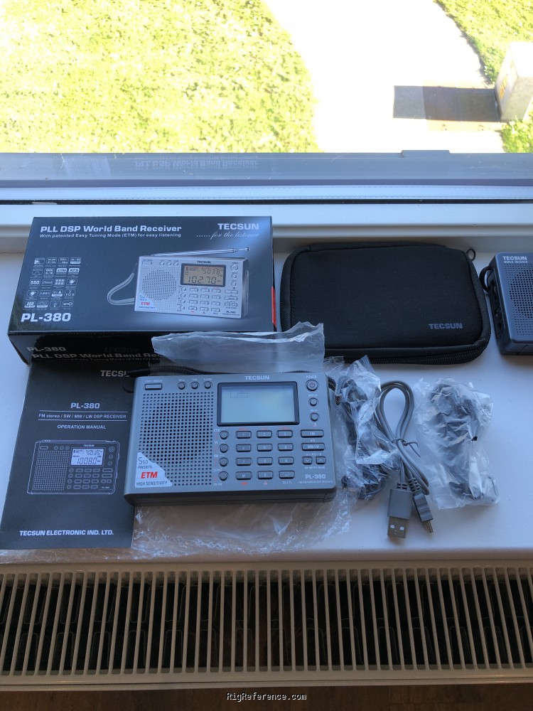 Tecsun PL-380, Handheld HF/VHF Receiver | RigReference.com
