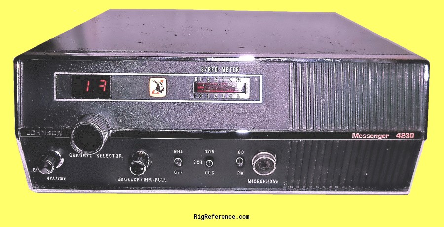 E.F. Johnson Messenger 4230, Desktop Transceiver | RigReference.com