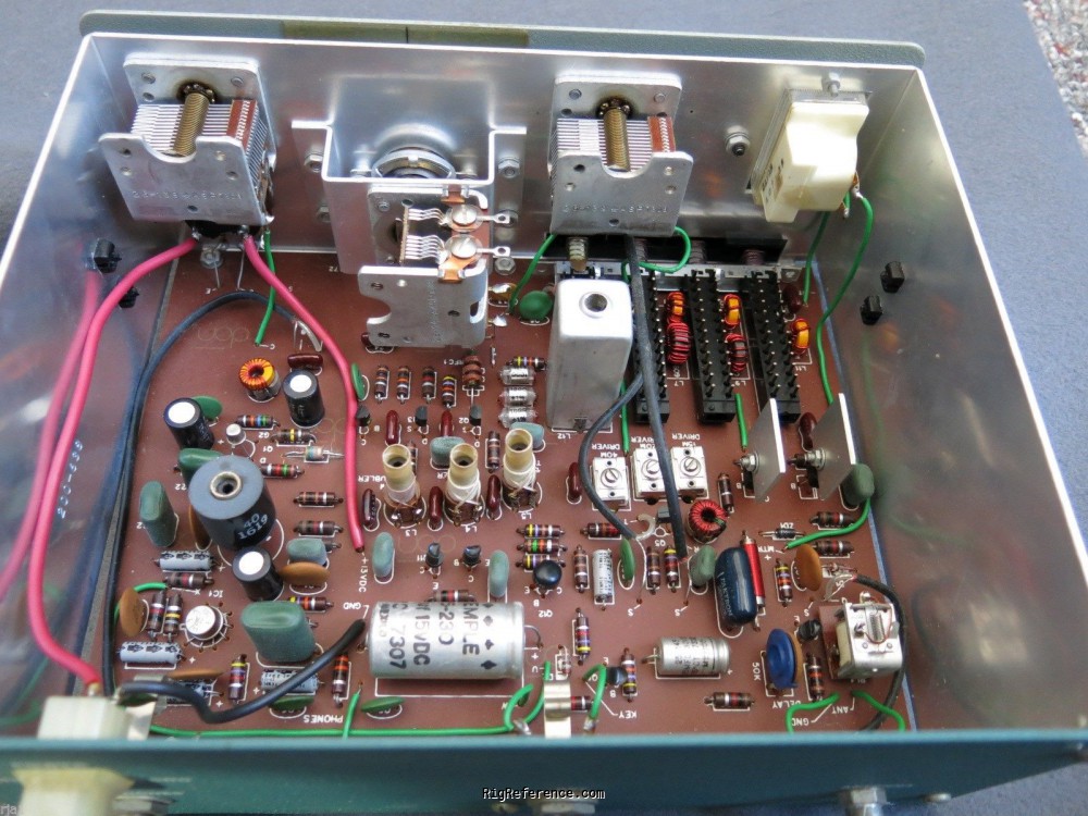 Heathkit HW-7, Desktop Shortwave Transceiver | RigReference.com