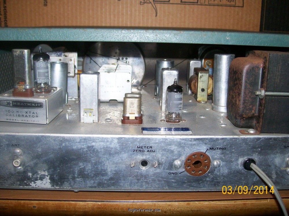 Heathkit HR-10B, Desktop Shortwave receiver | RigReference.com
