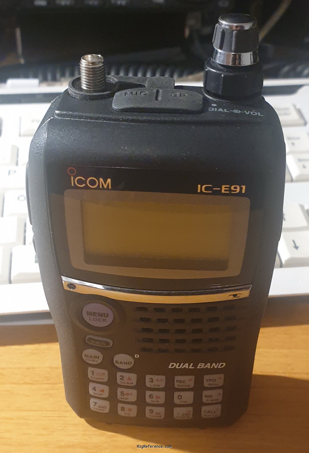 ICOM IC-E91, Handheld VHF/UHF Transceiver | RigReference.com