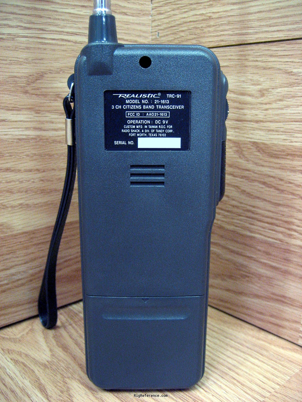 RadioShack / Realistic TRC-91, Handheld Transceiver | RigReference.com