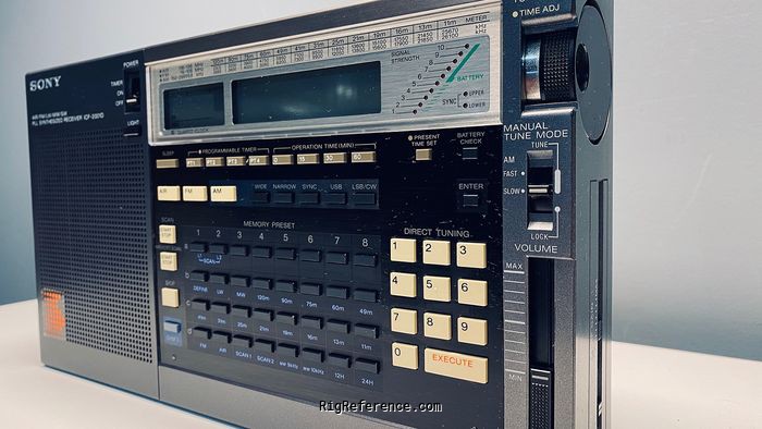 Sony ICF-2001D, Handheld HF/VHF Receiver | RigReference.com