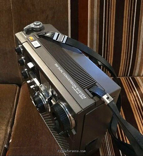 Sony ICF-5900W, Handheld HF/VHF Receiver | RigReference.com