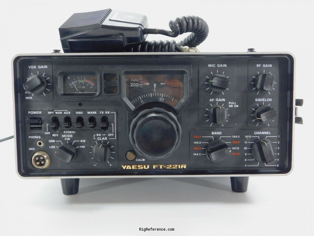 Yaesu FT-221R, Desktop VHF Transceiver | RigReference.com